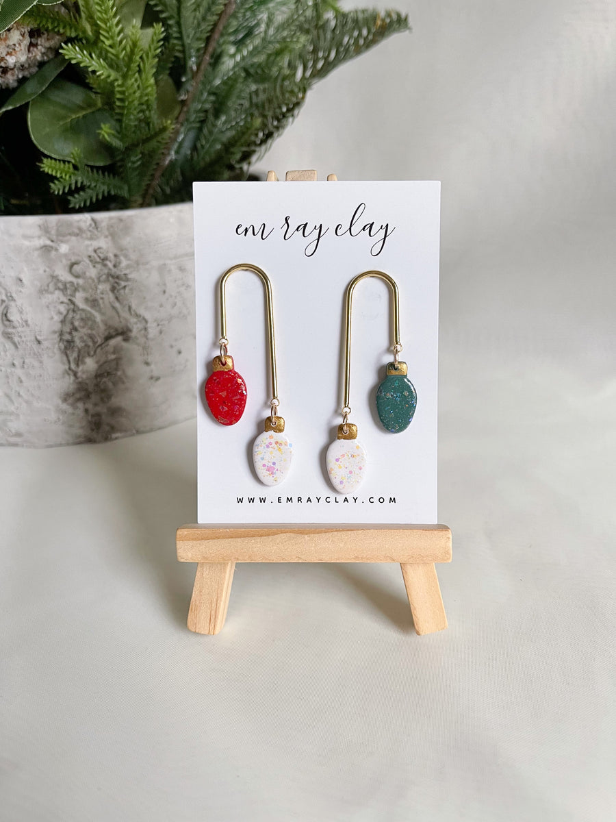 Traditional Christmas Light Arches – Em Ray Clay